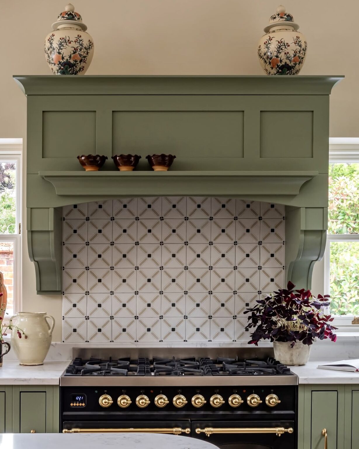 Innisfree House: A Sage Green Kitchen That Redefines Timeless Luxury ...